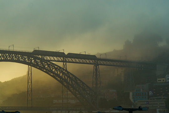 「Haisy」の画像 - 9 件の Stock 写真、ベクターおよびビデオ | Adobe Stock