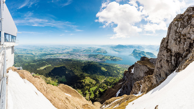 รูปภาพPilatusbahn – เลือกดูภาพถ่ายสต็อก เวกเตอร์ และวิดีโอ109 | Adobe Stock