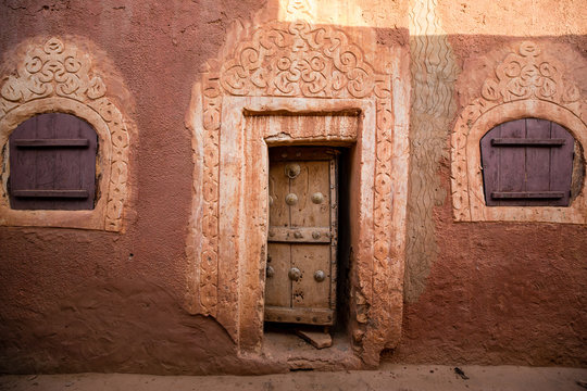 Walata 이미지 – 찾아보기 21 스톡 사진, 벡터 및 비디오 | Adobe Stock