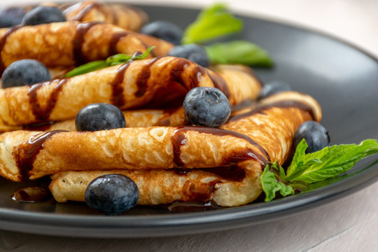 รูปภาพBlin – เลือกดูภาพถ่ายสต็อก เวกเตอร์ และวิดีโอ1,658 | Adobe Stock