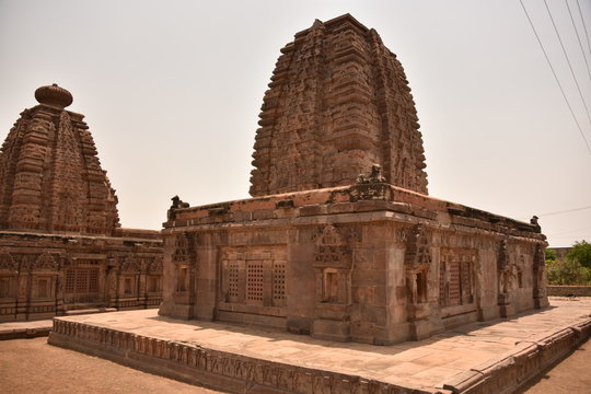 Alampur-Bilder: Stock-Fotos & -Videos. | Adobe Stock