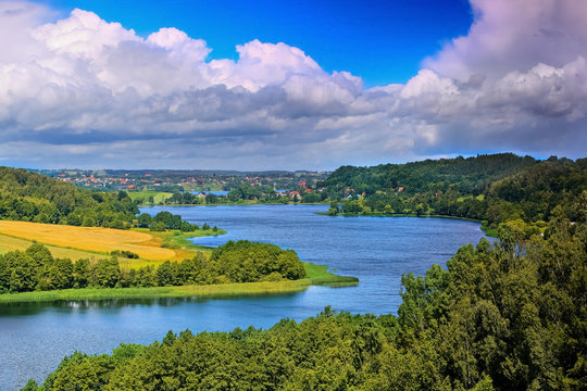 Kaszuby Bilder – Durchsuchen 4,103 Archivfotos, Vektorgrafiken und Videos | Adobe Stock