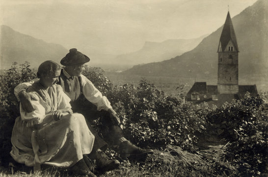 Tirolesi Bilder – Durchsuchen 149 Archivfotos, Vektorgrafiken und ...