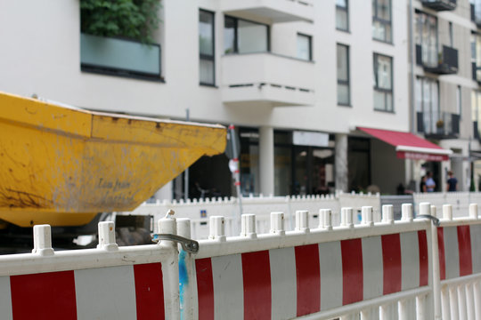 Absperren Bilder – Durchsuchen 2,907 Archivfotos, Vektorgrafiken und ...