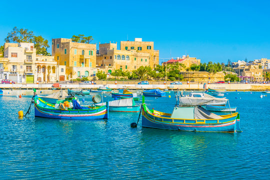 Tal-Pass Images – Browse 34 Stock Photos, Vectors, and Video | Adobe Stock