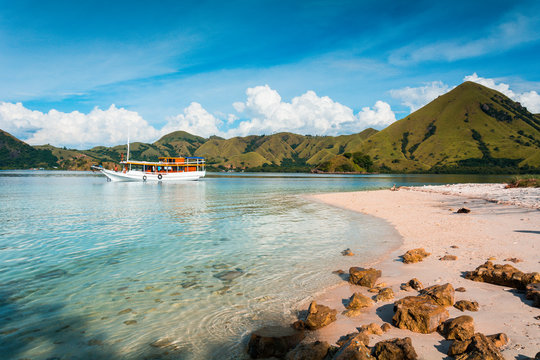 รูปภาพKelor – เลือกดูภาพถ่ายสต็อก เวกเตอร์ และวิดีโอ1,030 | Adobe Stock