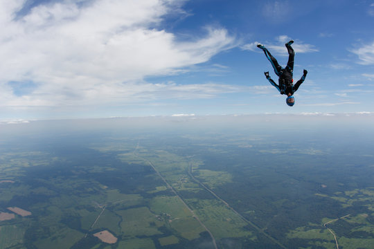 「Freeflying」の写真素材 | 536件の無料イラスト画像 | Adobe Stock