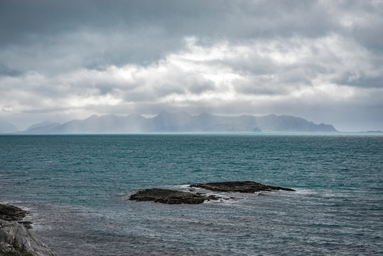 Langoya Bilder – Durchsuchen 228 Archivfotos, Vektorgrafiken und Videos ...