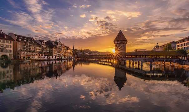 Kapellbrücke Bilder – Durchsuchen 1,975 Archivfotos, Vektorgrafiken und ...