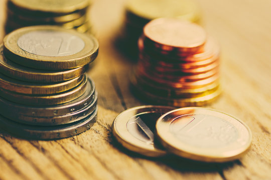 Economize Images – Browse 125,585 Stock Photos, Vectors, and Video ...