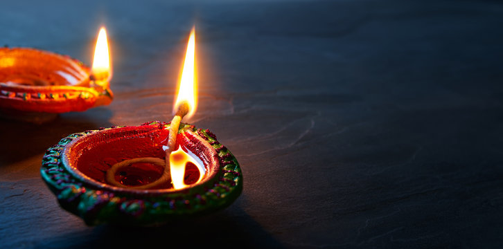รูปภาพDeepavali – เลือกดูภาพถ่ายสต็อก เวกเตอร์ และวิดีโอ217,781 | Adobe ...