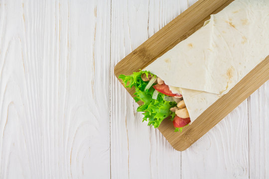 รูปภาพShaurma – เลือกดูภาพถ่ายสต็อก เวกเตอร์ และวิดีโอ35,426 | Adobe Stock