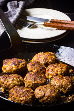 รูปภาพBuletten – เลือกดูภาพถ่ายสต็อก เวกเตอร์ และวิดีโอ1,886 | Adobe Stock