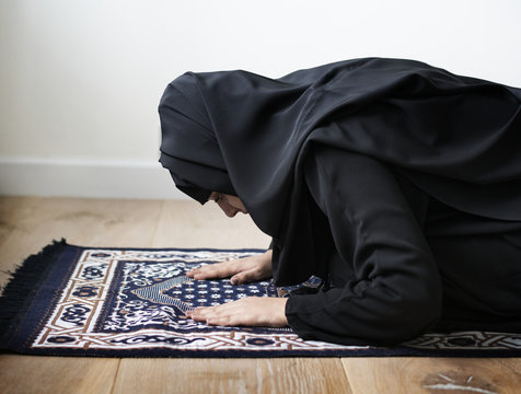 Sujood Images – Browse 41 Stock Photos, Vectors, and Video | Adobe Stock