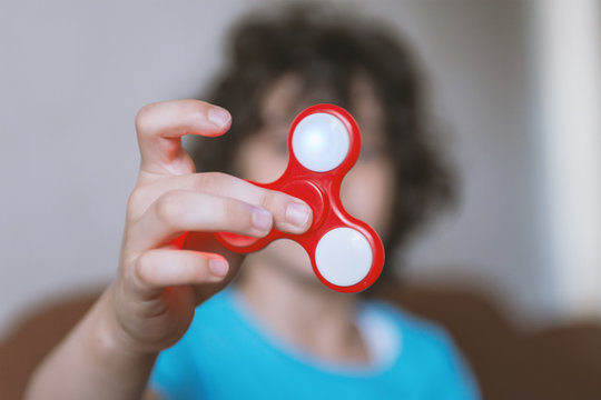 รูปภาพSpiner – เลือกดูภาพถ่ายสต็อก เวกเตอร์ และวิดีโอ834 | Adobe Stock