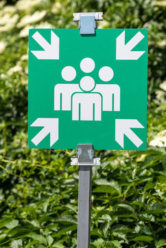 Rettungsstelle bilder – Bläddra bland 210 stockfoton, vektorer och ...