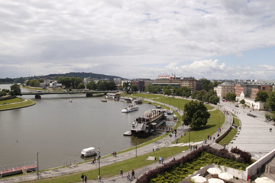 รูปภาพVistule – เลือกดูภาพถ่ายสต็อก เวกเตอร์ และวิดีโอ451 | Adobe Stock