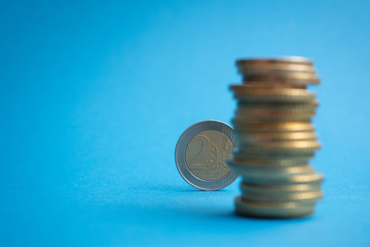 Geiz bilder – Bläddra bland 1,728 stockfoton, vektorer och videor ...