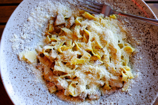 DIE 90 BESTEN BILDER, STOCK-FOTOS UND -VEKTORGRAFIKEN ZU „Tufoli ...