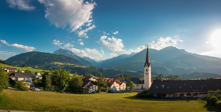 Tirol-Bilder: Stock-Fotos & -Videos. | Adobe Stock