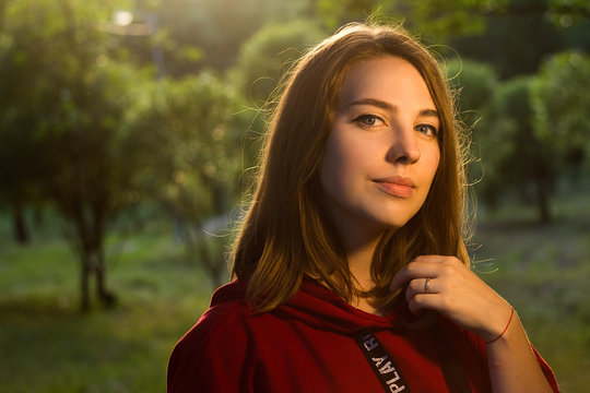 Pullower Bilder – Durchsuchen 424 Archivfotos, Vektorgrafiken und ...