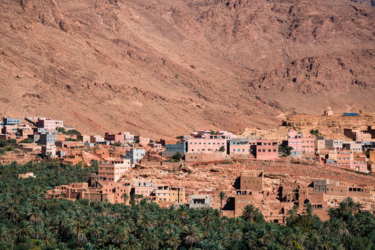 Douar 이미지 – 찾아보기 151 스톡 사진, 벡터 및 비디오 | Adobe Stock