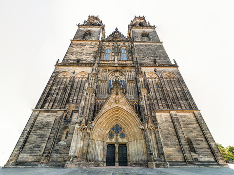 「Magdeburger」の写真素材 | 878件の無料イラスト画像 | Adobe Stock
