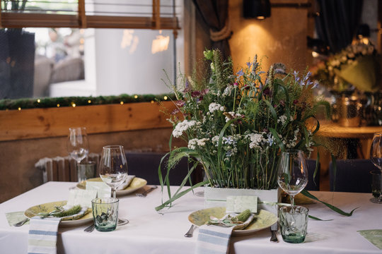 รูปภาพRestoran – เลือกดูภาพถ่ายสต็อก เวกเตอร์ และวิดีโอ1,818 | Adobe Stock