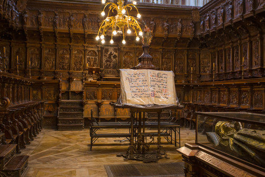 Imágenes de Cid: descubre bancos de fotos, ilustraciones, vectores y ...