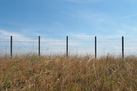 Absperren Зображення — огляд 2,853 Стокові фото, векторні зображення й ...