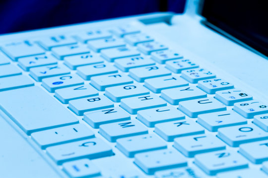 Imágenes de Teclado: descubre bancos de fotos, ilustraciones, vectores ...