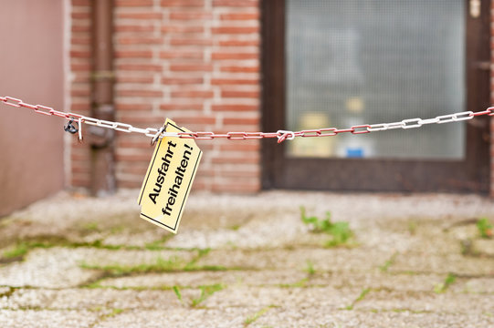 Absperrschild Bilder – Durchsuchen 92 Archivfotos, Vektorgrafiken und ...