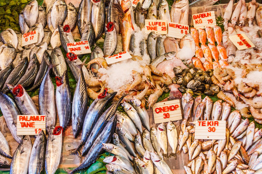 "Fish Stall" Images – Browse 151 Stock Photos, Vectors, and Video ...