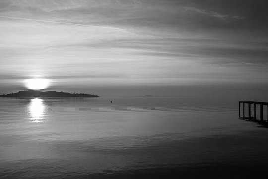 Apier Images – Browse 43 Stock Photos, Vectors, and Video | Adobe Stock