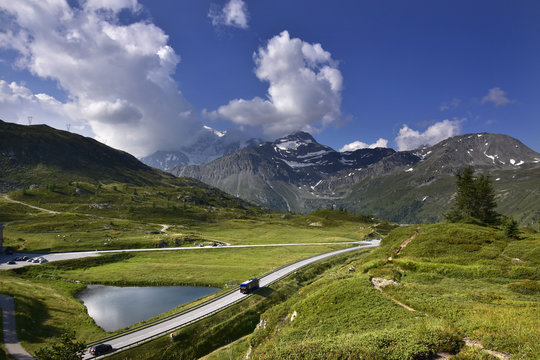 Simplonpass Images – Browse 1,117 Stock Photos, Vectors, and Video ...