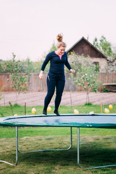 Girl Jumping Tumblr