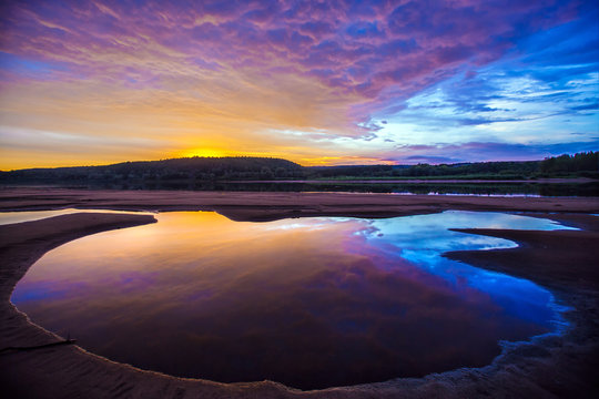 รูปภาพShallow – เลือกดูภาพถ่ายสต็อก เวกเตอร์ และวิดีโอ479,942 | Adobe Stock