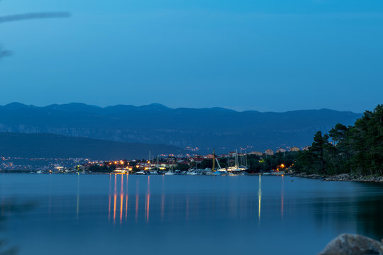 "Day Dock"-Bilder: Stock-Fotos & -Videos. | Adobe Stock