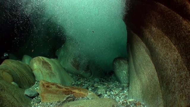 Undercurrent Bilder – Durchsuchen 457 Archivfotos, Vektorgrafiken und Videos | Adobe Stock