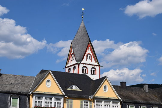 Plattdeutsch Bilder – Durchsuchen 2,086 Archivfotos, Vektorgrafiken und ...