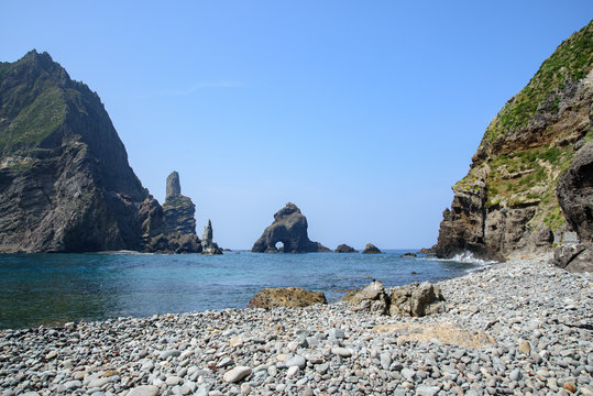 รูปภาพDokdo – เลือกดูภาพถ่ายสต็อก เวกเตอร์ และวิดีโอ405 | Adobe Stock