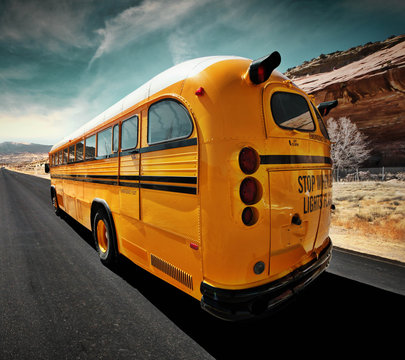 รูปภาพSchool-Bus – เลือกดูภาพถ่ายสต็อก เวกเตอร์ และวิดีโอ870 | Adobe Stock