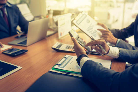 Accountants Working Together Images – Browse 6,462 Stock Photos ...