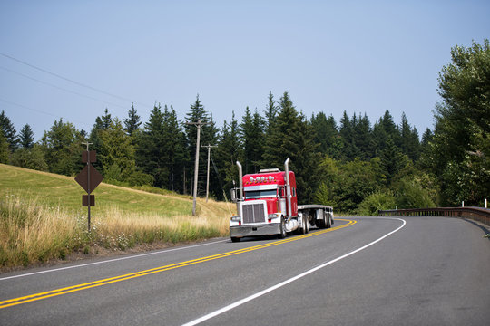 Bullcarrier-Bilder: Stock-Fotos & -Videos. | Adobe Stock