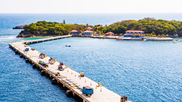Labadee Images – Browse 692 Stock Photos, Vectors, and Video | Adobe Stock