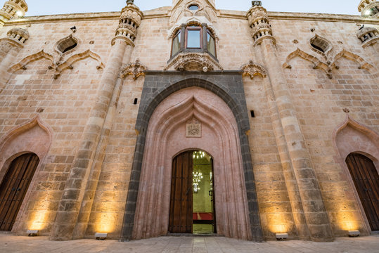 รูปภาพVarak – เลือกดูภาพถ่ายสต็อก เวกเตอร์ และวิดีโอ104 | Adobe Stock