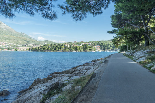 Cavat Images – Browse 50 Stock Photos, Vectors, and Video | Adobe Stock