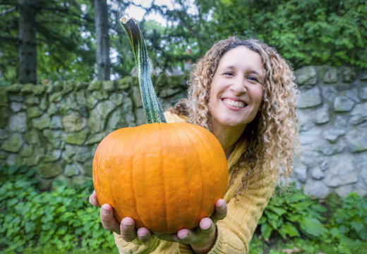 Rachel Lerch photos, images, assets | Adobe Stock