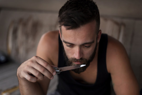 รูปภาพSwitchblade – เลือกดูภาพถ่ายสต็อก เวกเตอร์ และวิดีโอ1,827 | Adobe ...