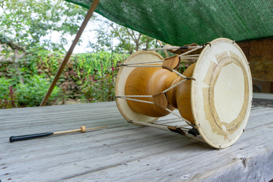 Changgo Bilder – Durchsuchen 244 Archivfotos, Vektorgrafiken und Videos ...